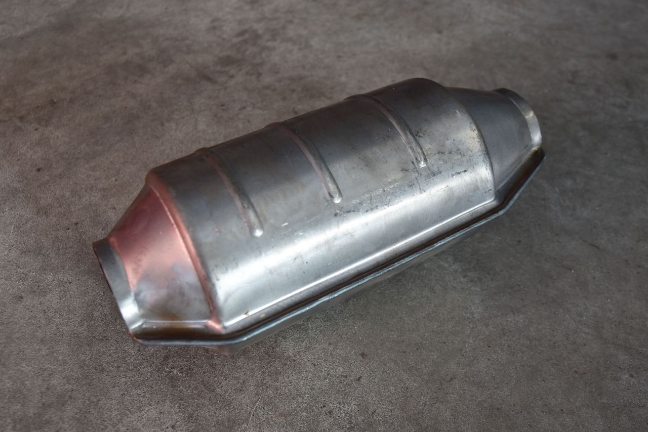 Trójdrożny katalizator samochodowy - zastosowanie i budowa - Kaliński ...